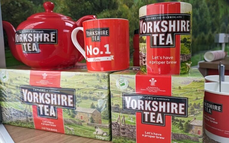 Enter your club for Cricket Yorkshire Teas of the Year 2025